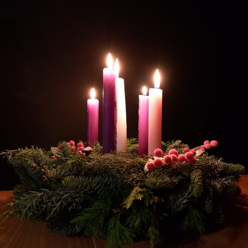 Catholic Advent Traditions - Nurturing Little Saints